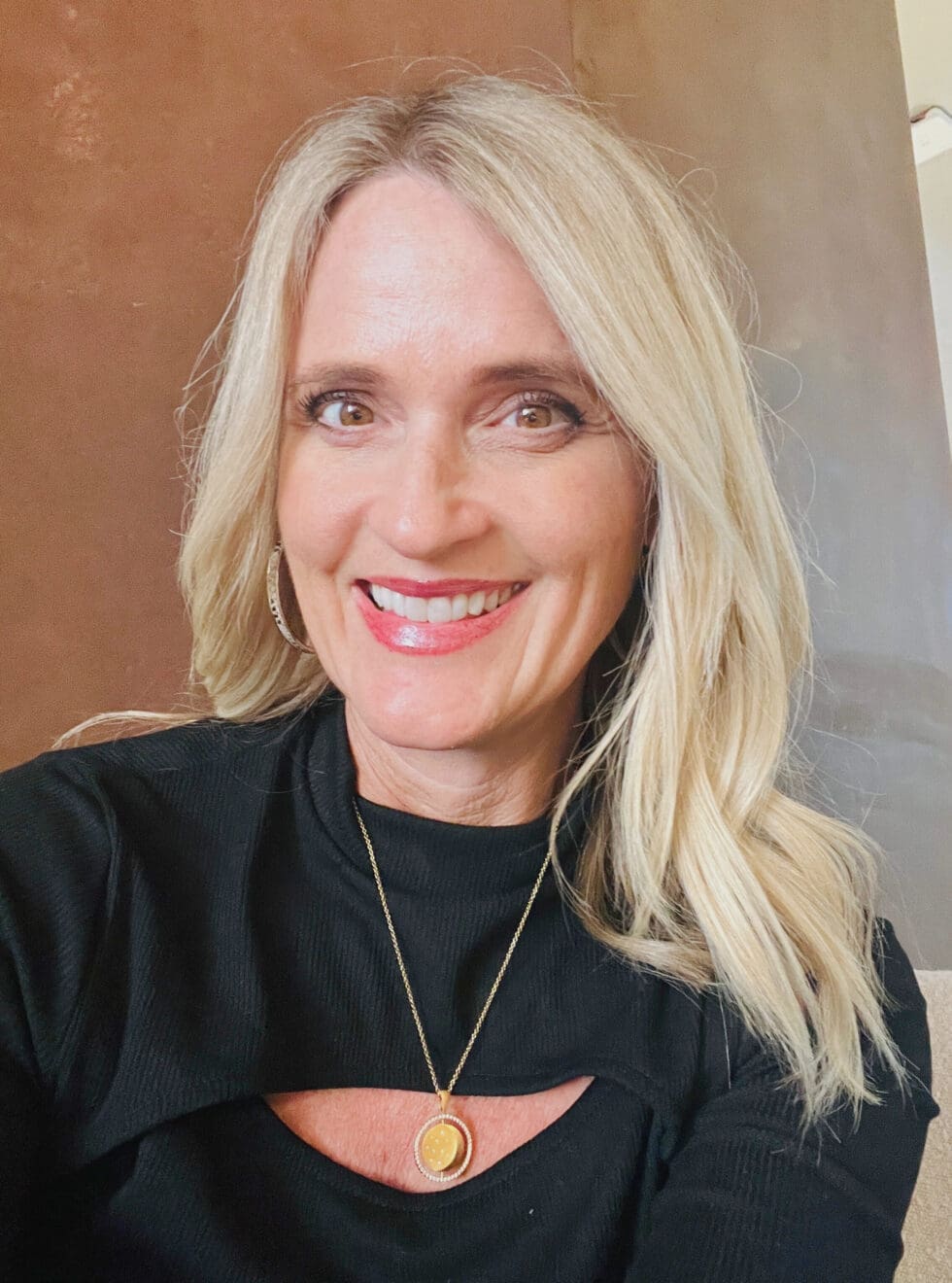 Holiday Package Management Solutions | Smart Package Room